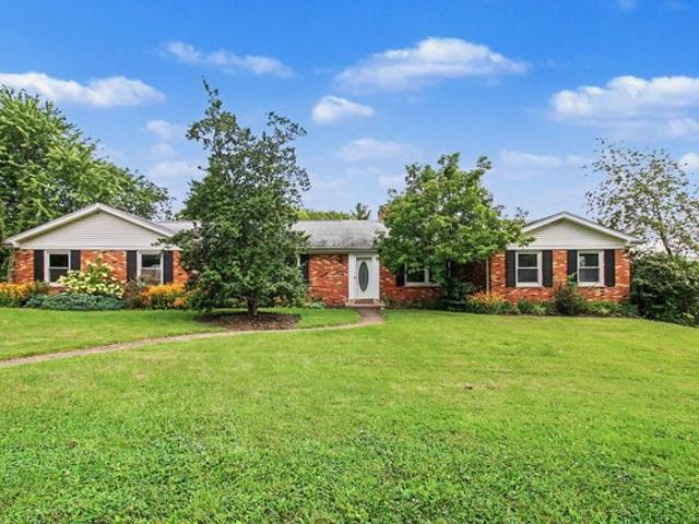 754 Carol Dr, Taylor Mill, KY 41015