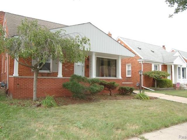 754 Champaign Rd, Lincoln Park, MI 48146