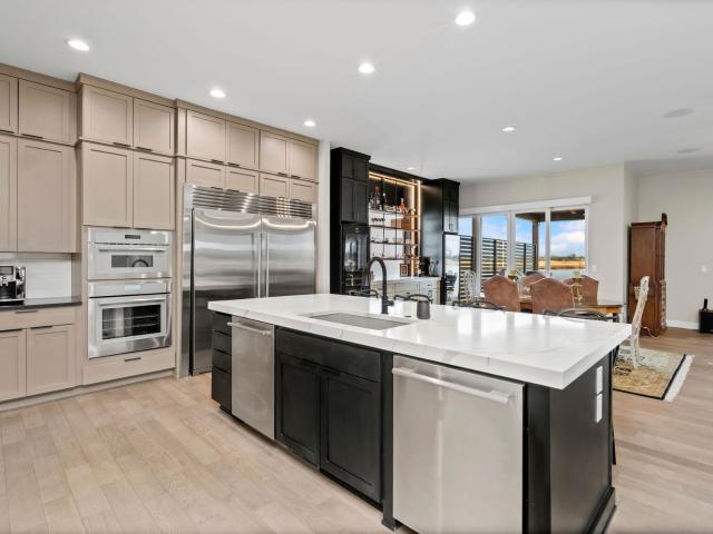 754 Beachside Dr, Windsor, US, CO