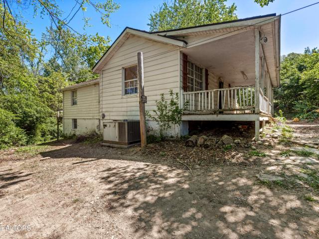 754 Beech Grove Rd
