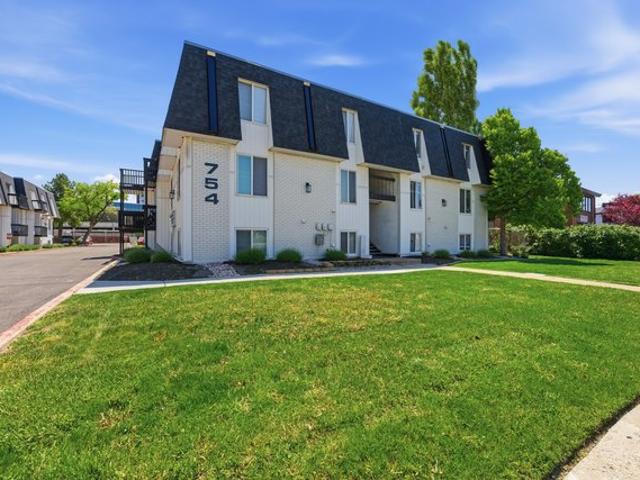 754 E 3900 S Apt 16, Millcreek, UT 84107