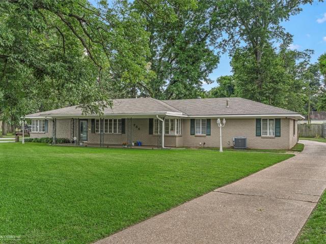 754 E Kings Highway