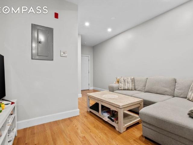 754 Huntington Ave 6, Boston, MA