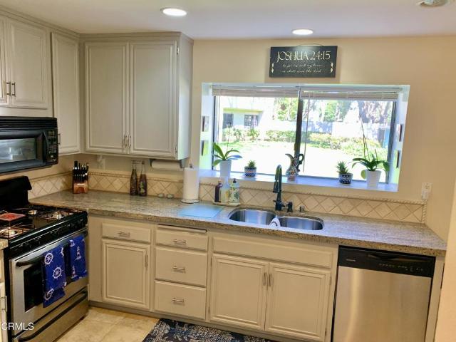 754 Island View Circle