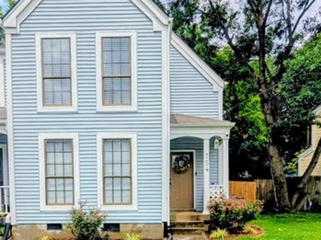 754 Lake Terrace Dr, Nashville, TN 37217