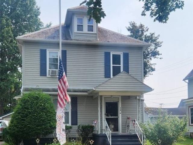 754 NW Ray Ave, New Philadelphia, OH 44663