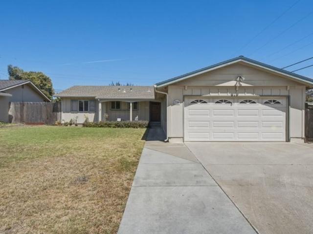 754 San Simeon Dr, Salinas, CA 93901