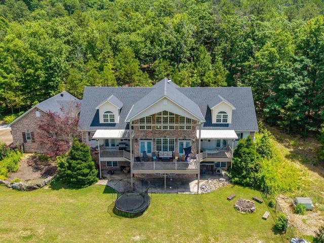754 Peaceful Valley Road