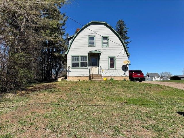 754 W Main St, Mondovi, WI 54755