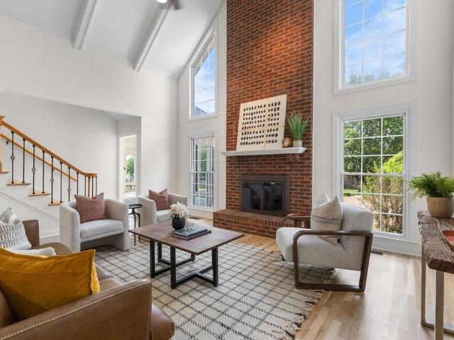 754 Veterans Pkwy