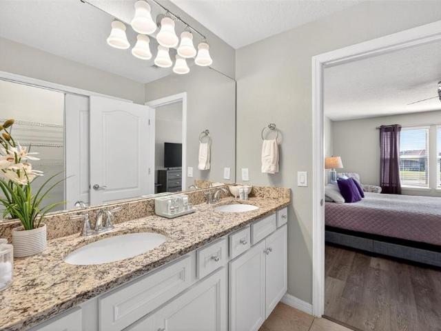 7554 Oak Spring Ln, Davenport, FL 33837 | MLS #O6373