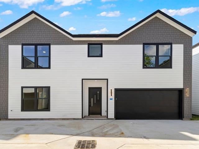 7554 Dyer St, Houston, TX 77088