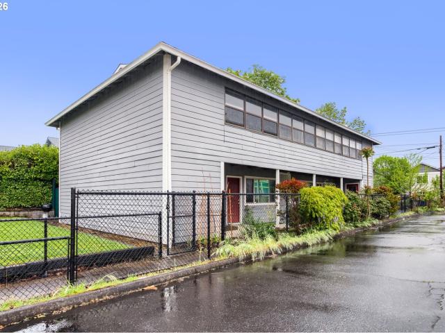 7555 n portsmouth ave