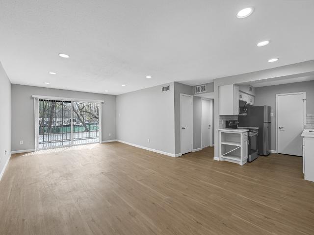7555 Katy Fwy, Unit 146, Houston, TX 77024 | MLS #10191 | Compass