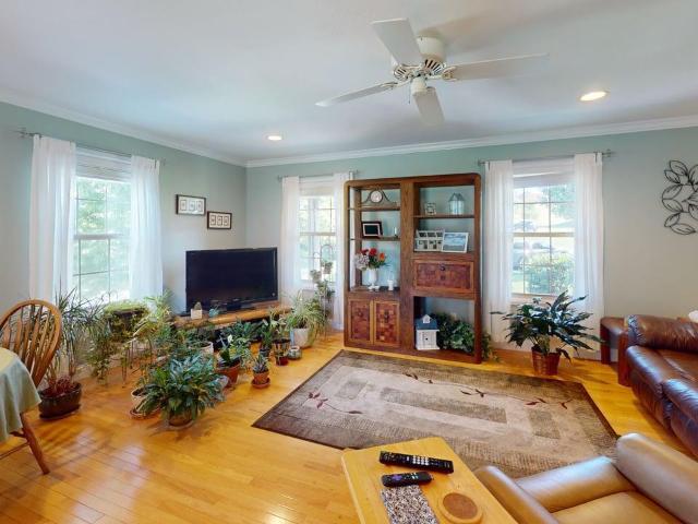 7555 Stonehenge Drive