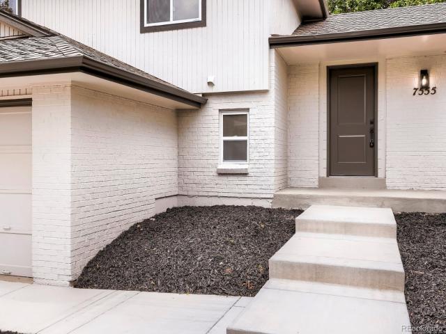 7555 S Madison Circle