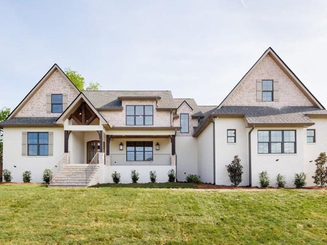 7556 Cairo Bend Rd, Lebanon, TN 37087