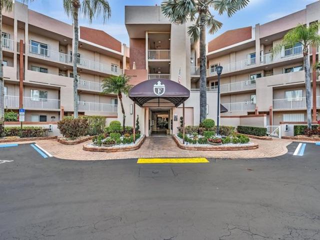 7557 Granville Dr Unit 305, Tamarac, FL 33321