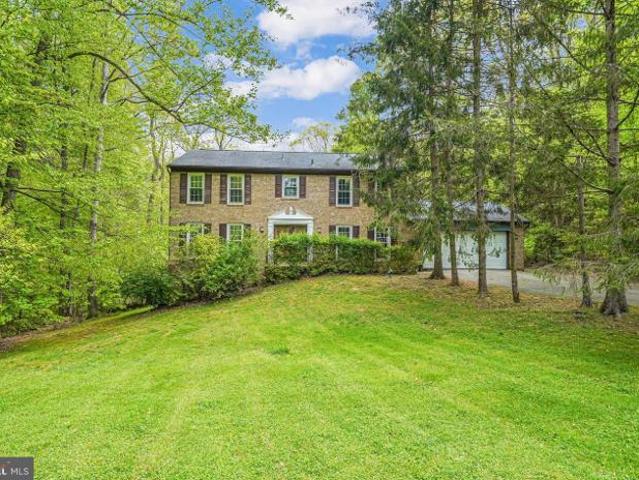 7550 Burnt Tree Dr, Manassas, VA 20111