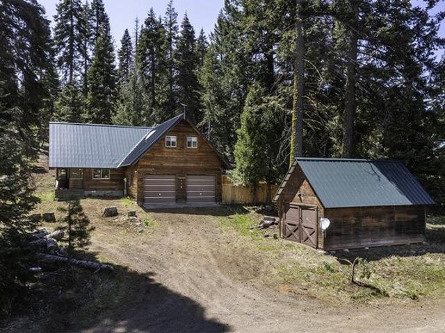 7550 Hyatt Prairie Rd, Ashland, OR 97520