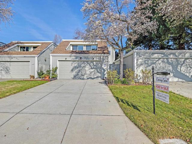 7551 Maywood Dr, Pleasanton, CA 94588 | MLS #41130 | Compass