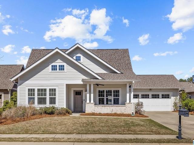 7552 Paine Dr, Trussville, AL 35173