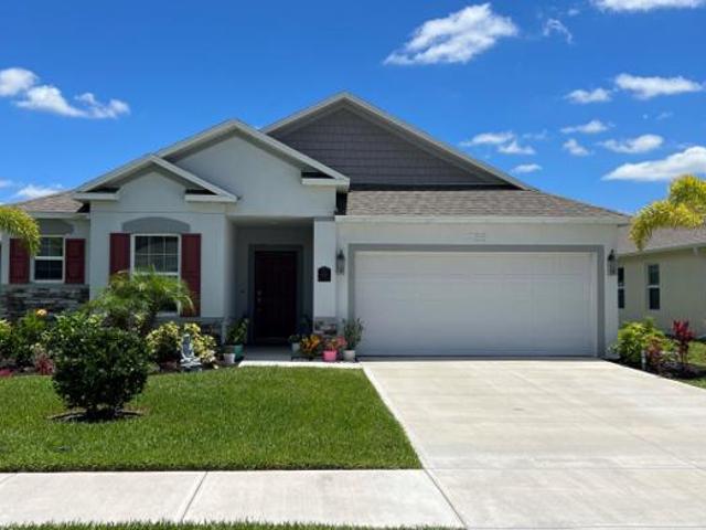 755 Corbin Cir SW, Palm Bay, FL 32908