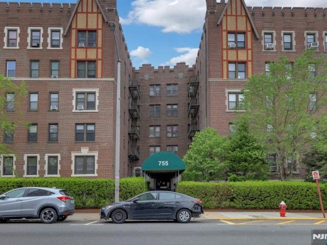 755 Anderson Avenue # 5i