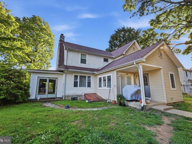 755 Byberry Rd, Philadelphia, PA 19116
