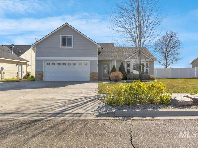 755 Gregory Way