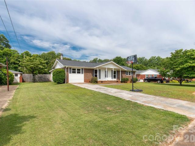 755 Emorywood Lane