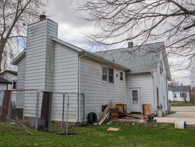 755 N Court Street