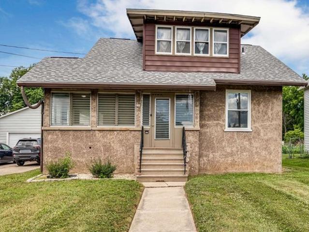 755 N Dickason Blvd, Columbus, WI 53925