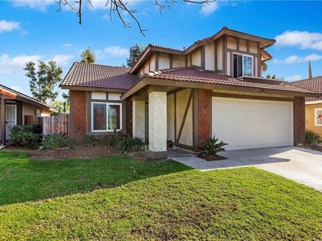 755 N Driftwood Ave, Rialto, CA 92376