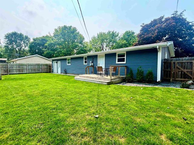 755 N Locke Ct Court