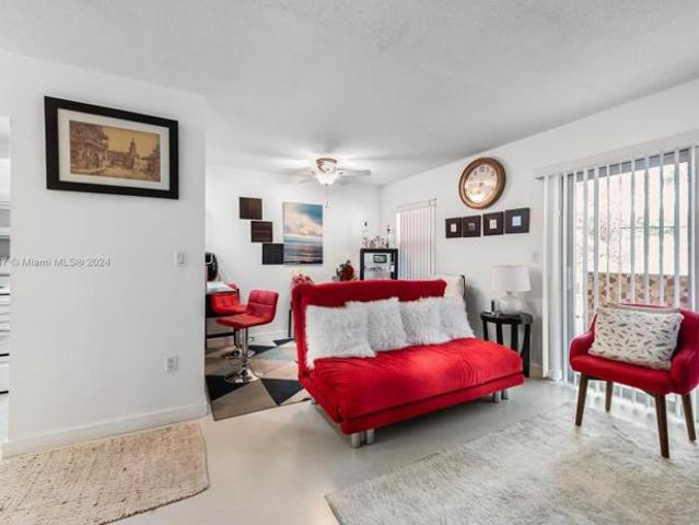 755 SW 6th St #5, Miami, FL 33130