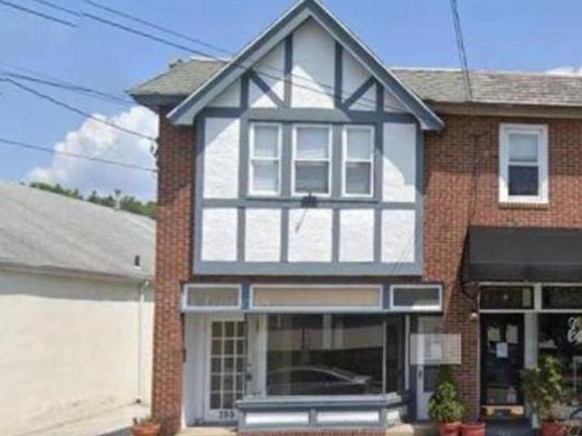 755 W Lancaster Ave #2 FLOOR, Wayne, PA 19087