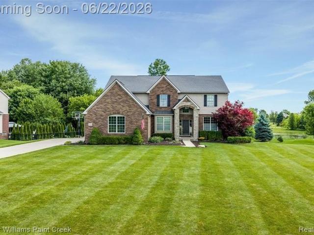75644 Elk Horn Dr, Bruce Township, MI 48065