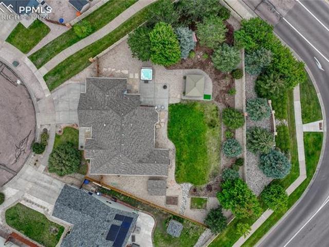 7564 amberly drive