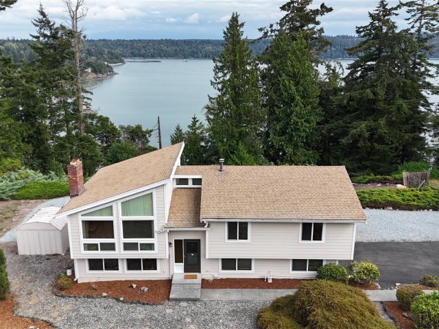 7565 Crescent Lane