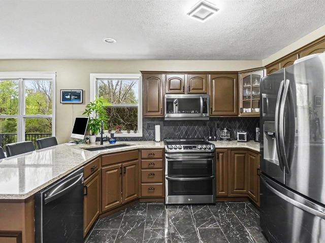 7560 Melinda Court
