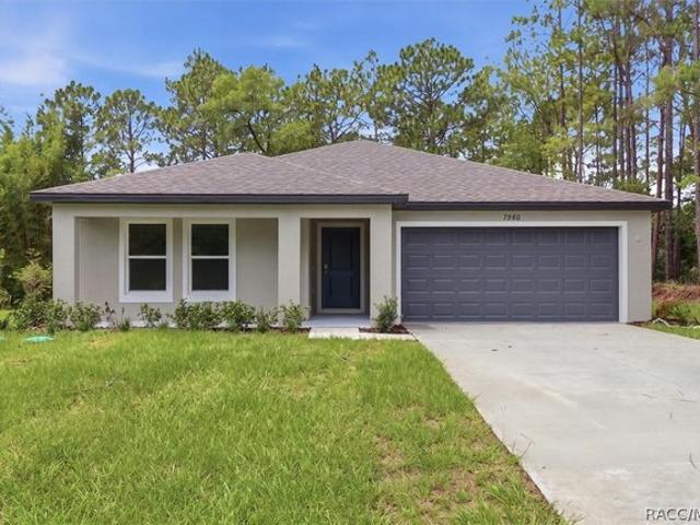 7560 N Maltese Dr, Dunnellon, FL 34433