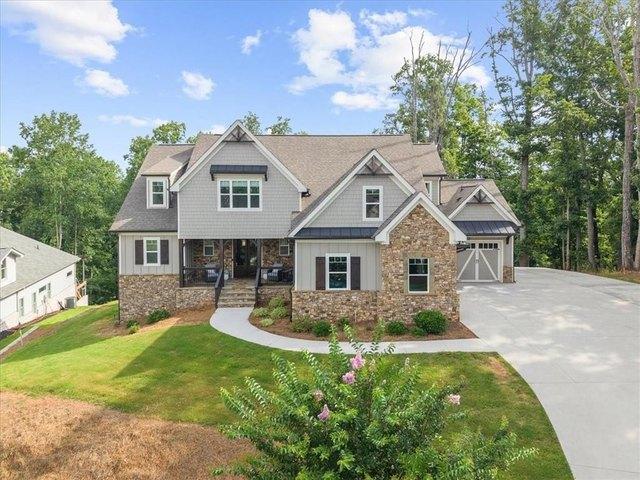 7560 Crestline Dr, Dawsonville, GA 30534