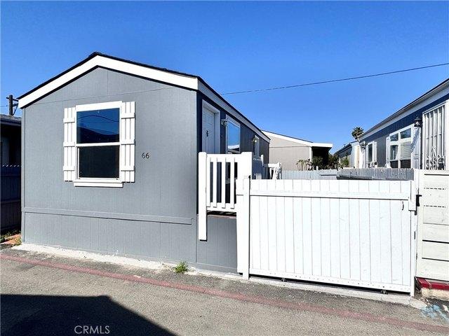 7560 Woodman Pl Spc 66, Van Nuys, CA 91405