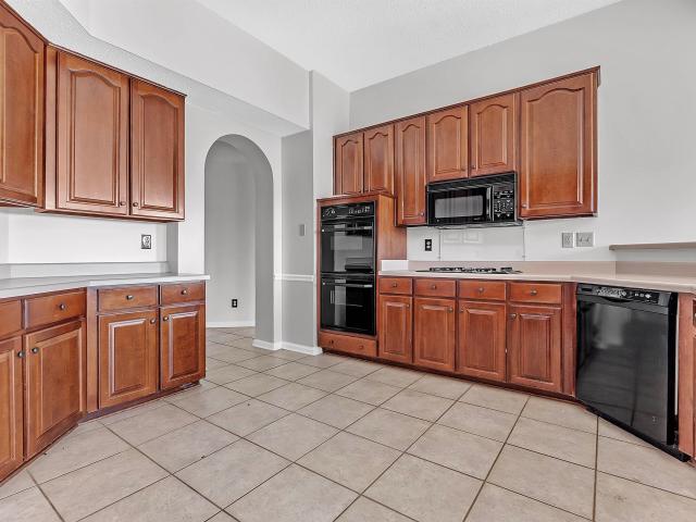 7563 Cordova Club Dr E, Cordova, TN 38018 | MLS #10213 | Compass
