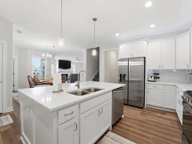 7563 Enclave Way NW