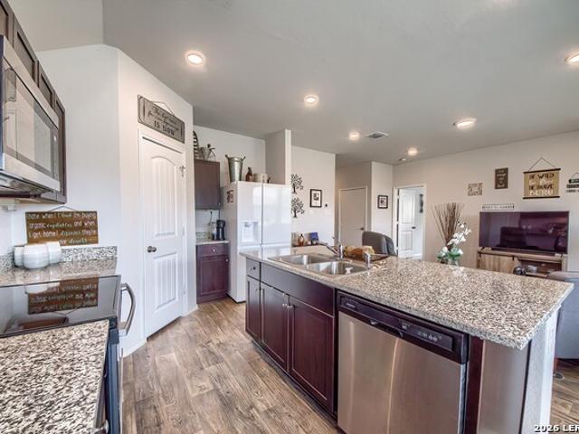 756 Ocelot Ct