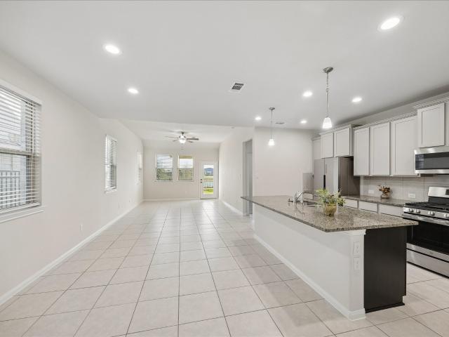 756 Lake Lacosta Dr, Katy, TX 77493 | MLS #56485 | Compass