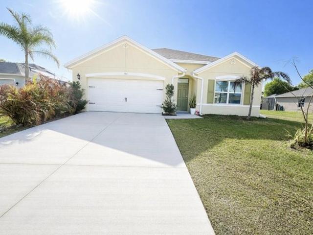 756 Media Ter, Sebastian, FL 32958