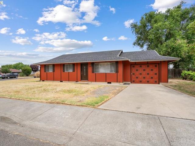 756 NW 1st Ave, Milton Freewater, OR 97862